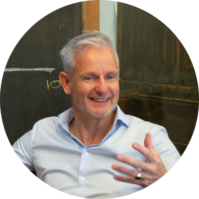 Hans de Nooy, auteur op Vereniging Eigenhuis Schilderplan